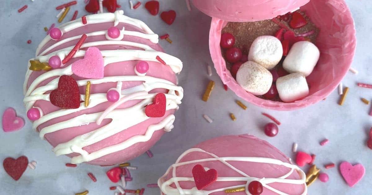 15+ Valentine's Hot Chocolate Bombs Even Cupid Would Adore - Grassroots ...
